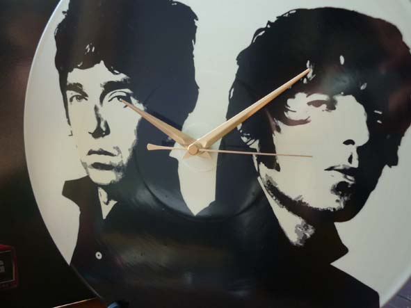 Oasis – Be Here Now CD Art – 12″ LP Vinyl Record Wall Clock | The ...