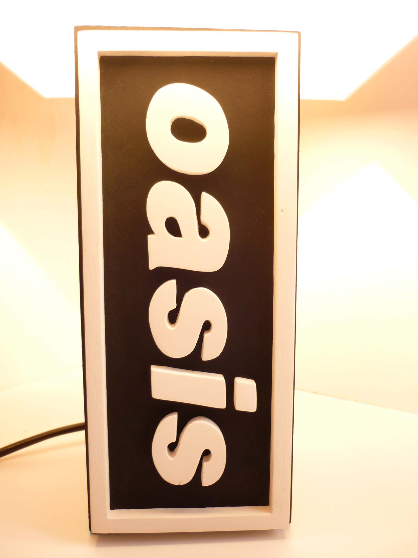 Handmade Oasis Lamp + Album Cover Shade | The Records Ticking