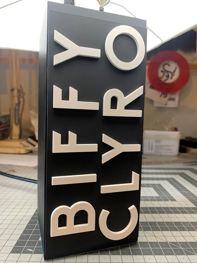 Handmade ‘Biffy Clyro’ Lamp + Album Cover Shade | The Records Ticking